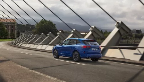Ford Kuga (2024) Specs | CarSpecsLab